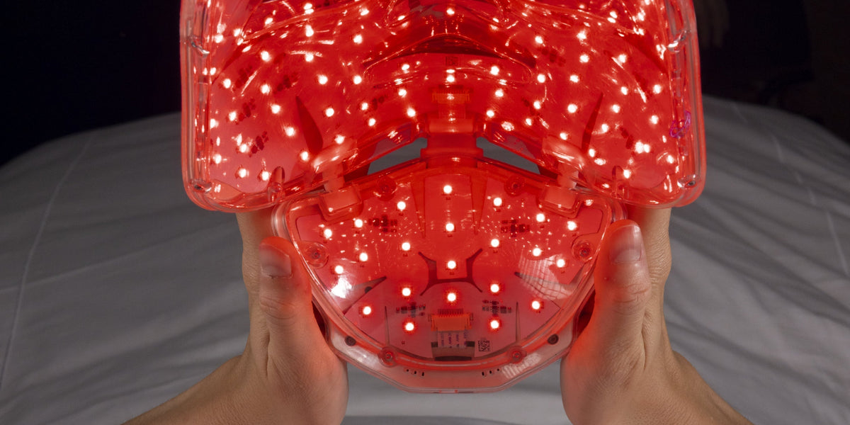 Why integrate an led mask into your beauty routine? • myBlend